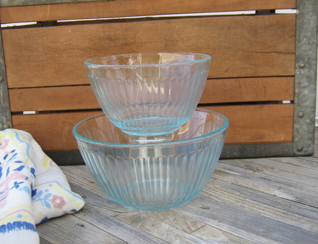 Vintage Pyrex Clear Aqua Mixing Bowls, 1980s Ribbed Glass Salad Bowls ...