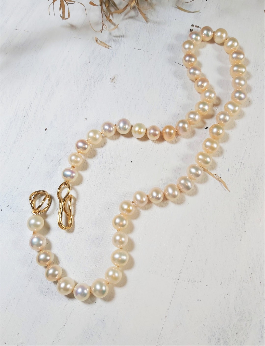Trendy Pearl Necklace, Peach Pearl Necklace, Gold Pearl Necklace ...