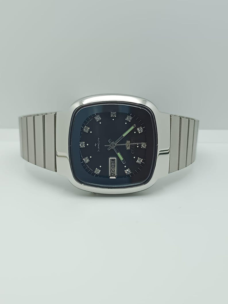 Vintage Seiko 5 7009-5150 Automatic TV Case Men’s Watch, Black Dial Day ...