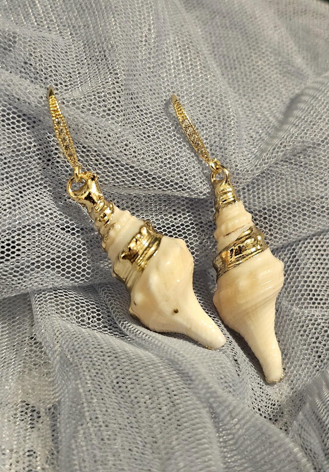 Gold Dipped Conch Shell Earrings: Beach Boho Dangle Jewelry - Etsy