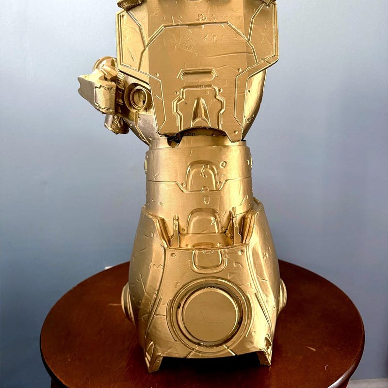 Conquest Invincible Cosplay - Etsy