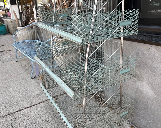Blue Metal Wire Industrial Rack Stand Shelves Plant Stand Baskets Store ...