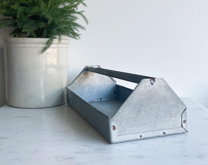 Vintage Metal Tool Tote Tray Galvanized Tool Tray Caddy Open Tool Box ...