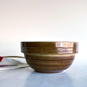 Antique Brown Stoneware Bowl 7” USA Size 7 Mixing Brownware Shoulder ...