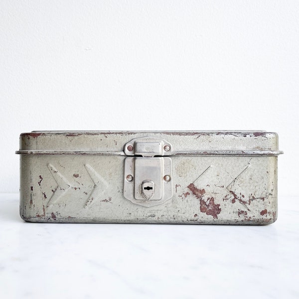 Metal Tool Box - Etsy