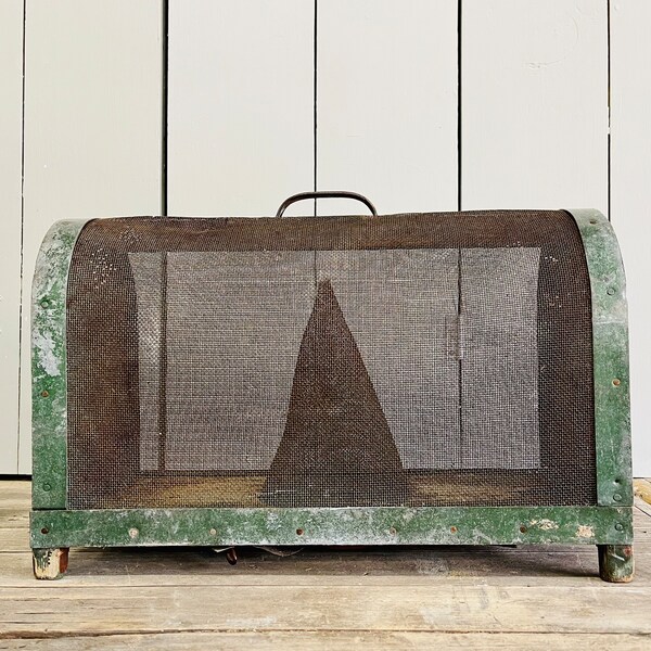 Antique Bee Box - Etsy