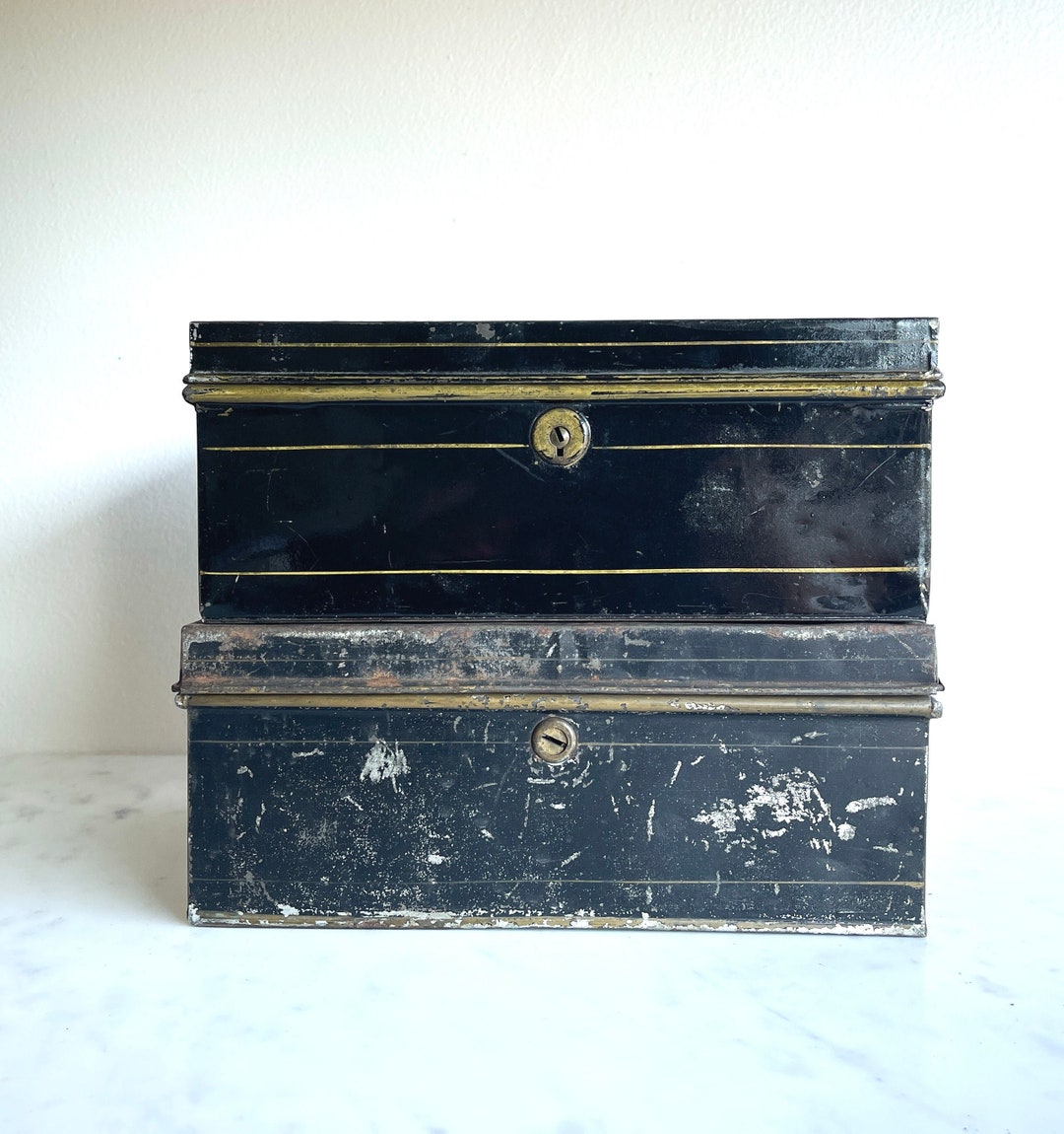 Vintage Black Metal Box Cash Box Craft Storage Card Box Card Display ...
