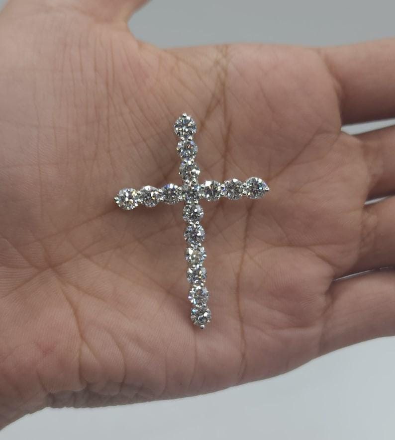 14k Gold Moissanite Cross Pendant, Dainty Religious Necklace - Etsy