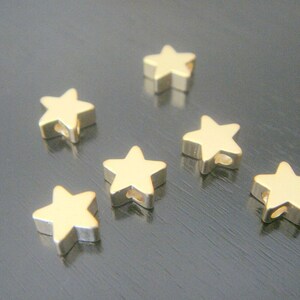 Matte Gold Tarnish Resistant Small Star Disk Pendant, Connectors ...