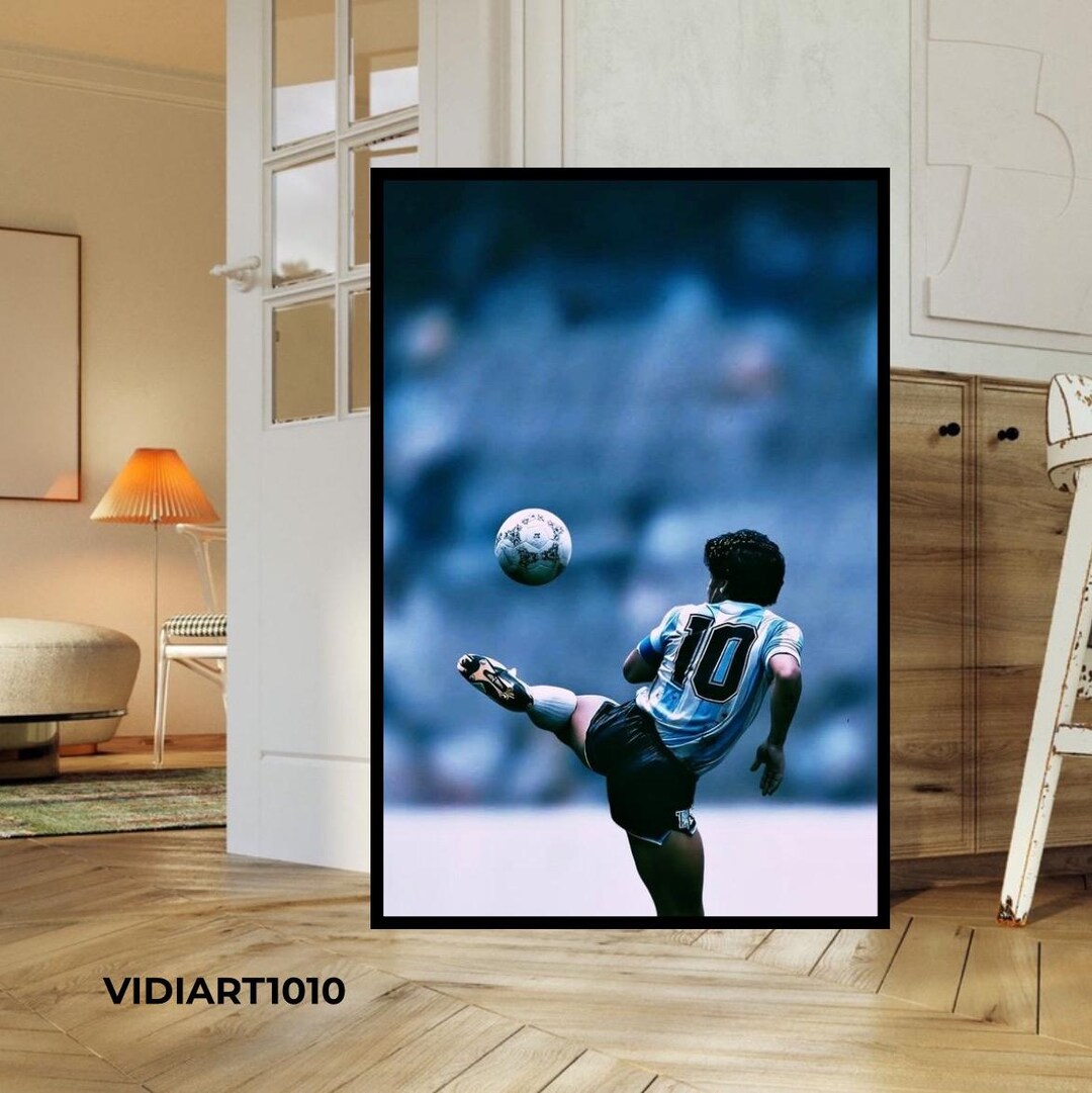 Diego Maradona Retro Canvas Painting: Argentina Team, Number Ten ...
