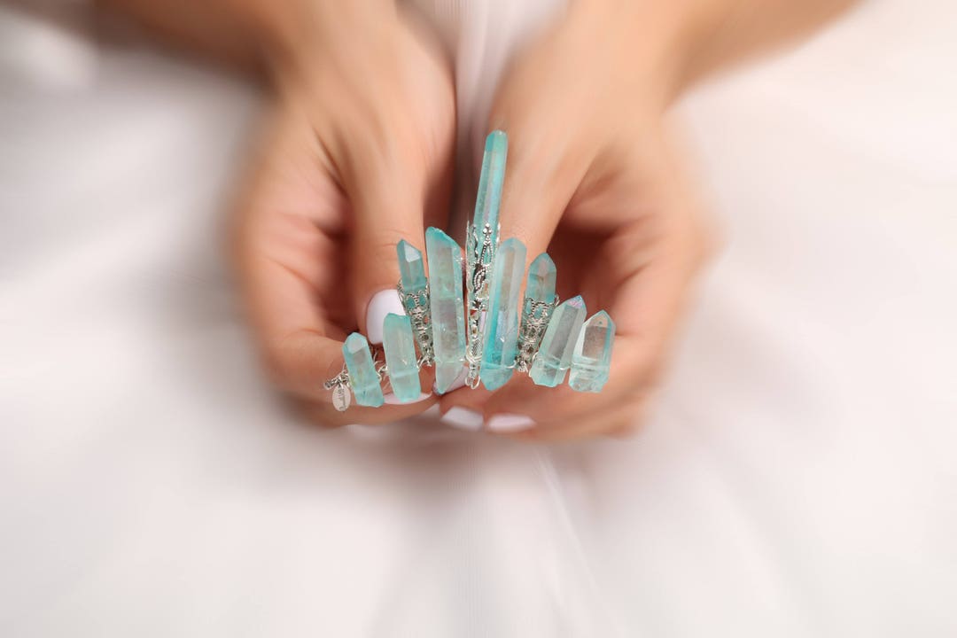 Aurora - Turquoise Quartz Crystal Crown, Spiky Crown, Unusual Tiara ...