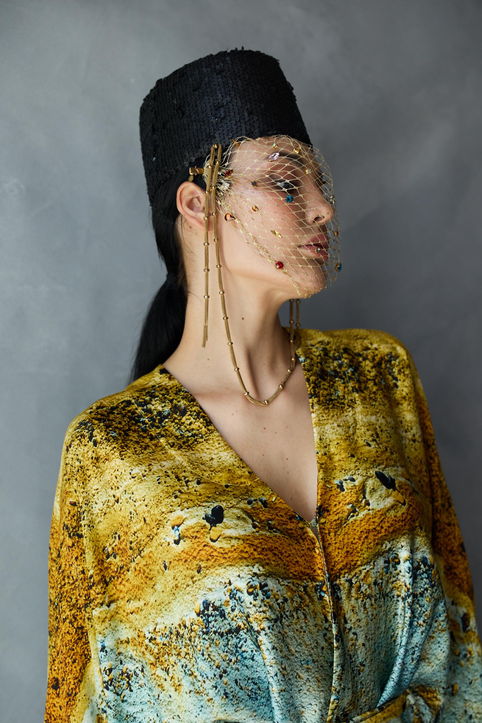 Black Sequin Fez Hat With Gold Bamboo Chain, Artistic and Elegant ...
