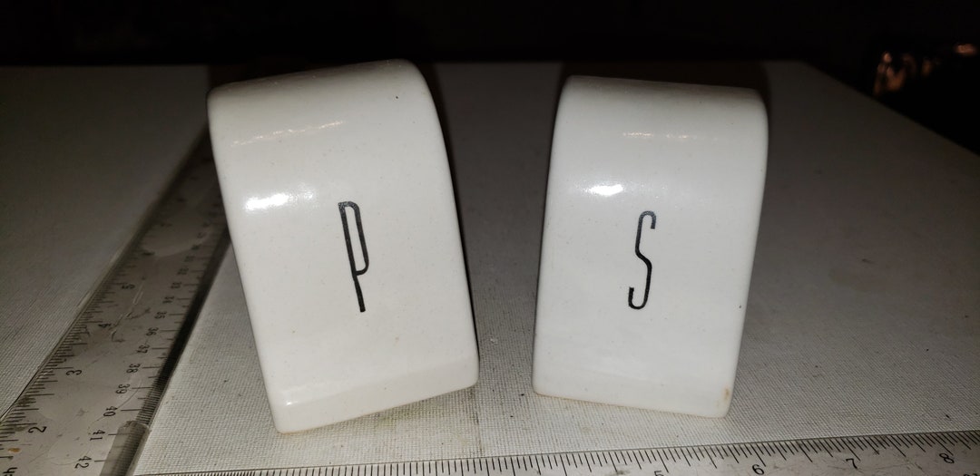 Vintage Ceramic Art Deco Salt and Pepper Shakers Silver Letters ...