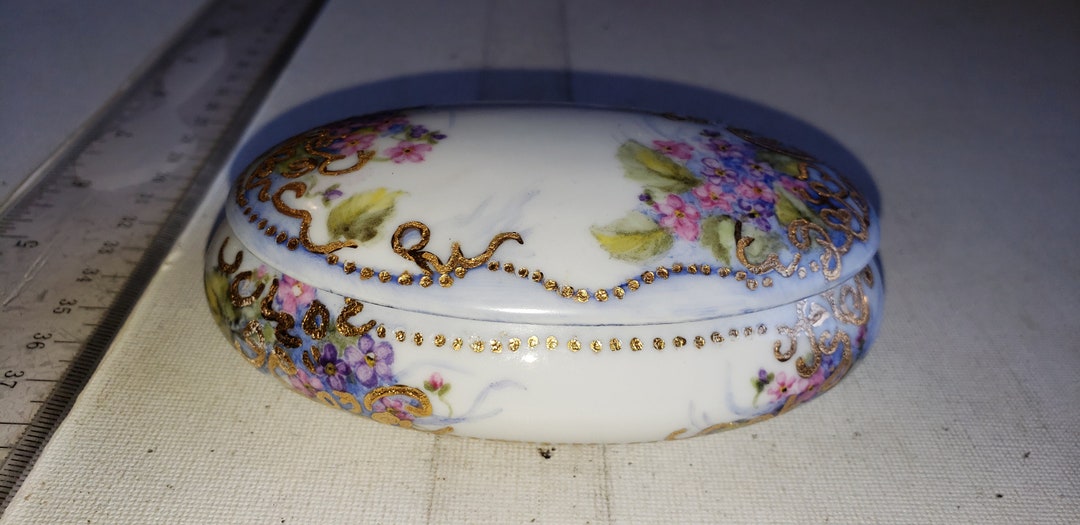 Vintage Oval Trinket Box Hand Painted Excellent Condition - Etsy