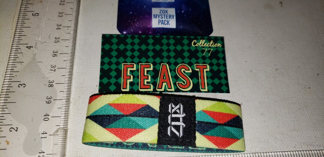 ZOX Inspirational Wrist Bands. Excellent Condition Open Package. Feast ...