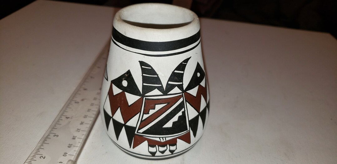 Native American Style Pottery Vase Planter Excellent Condition - Etsy