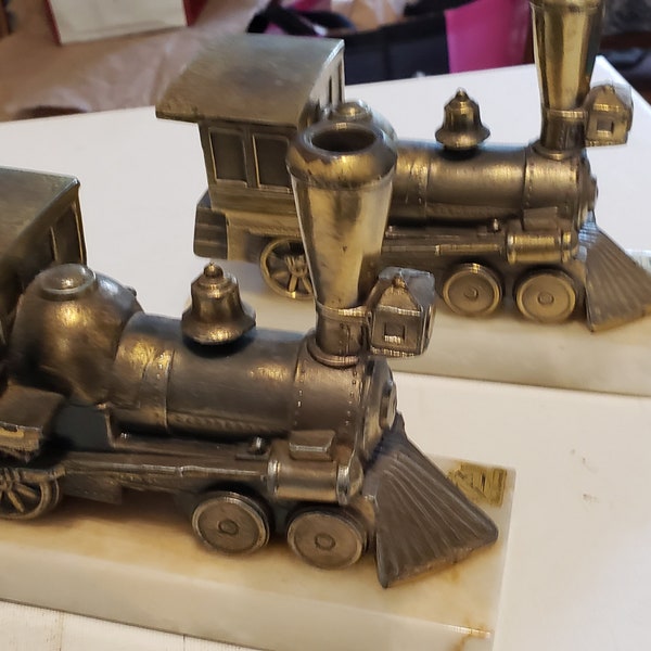 Train Bookends - Etsy