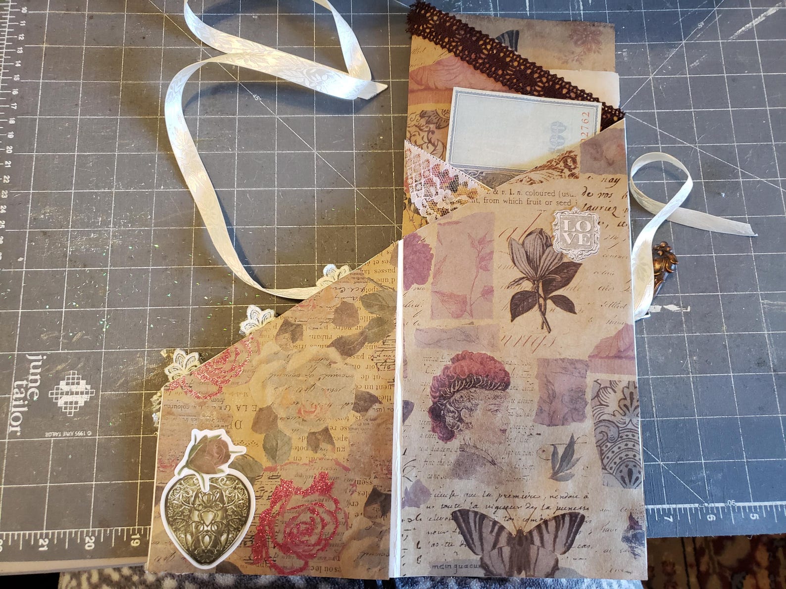 Tall Skinny Junk Journal Folio Tri Fold Journal for Art or Writing ...