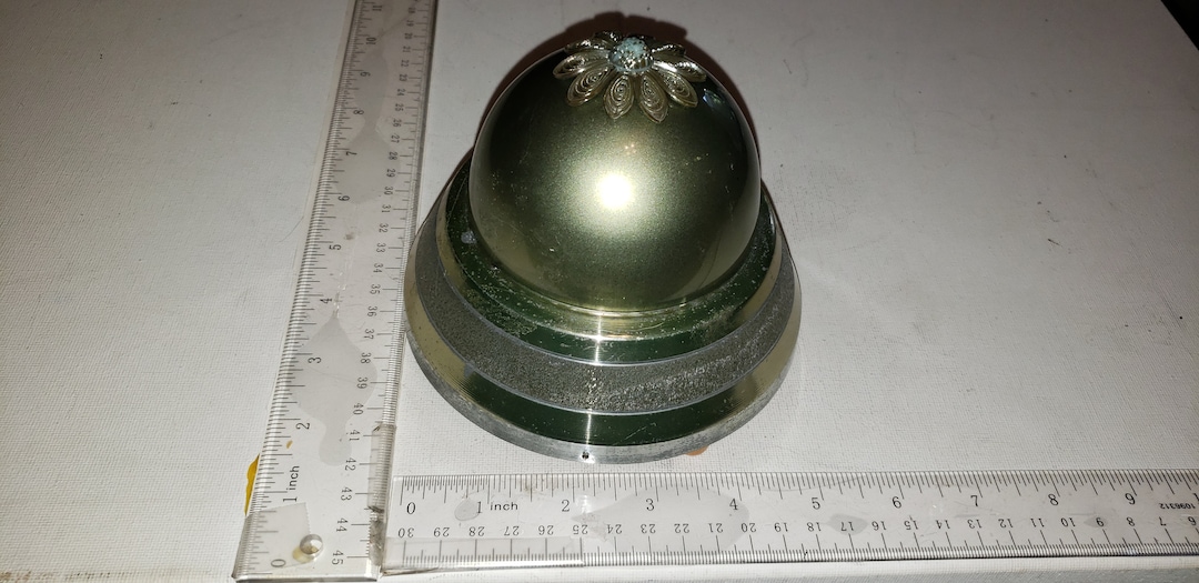 Vintage Powder Dish Music Box Chip on Top Good Condition Works - Etsy