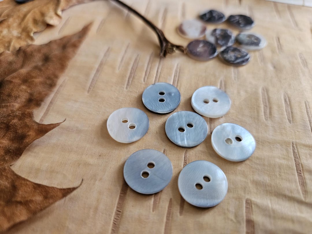 12.5mm Vintage Blue Hammer Pearl Buttons 1/2" Organic and Rare! - Etsy
