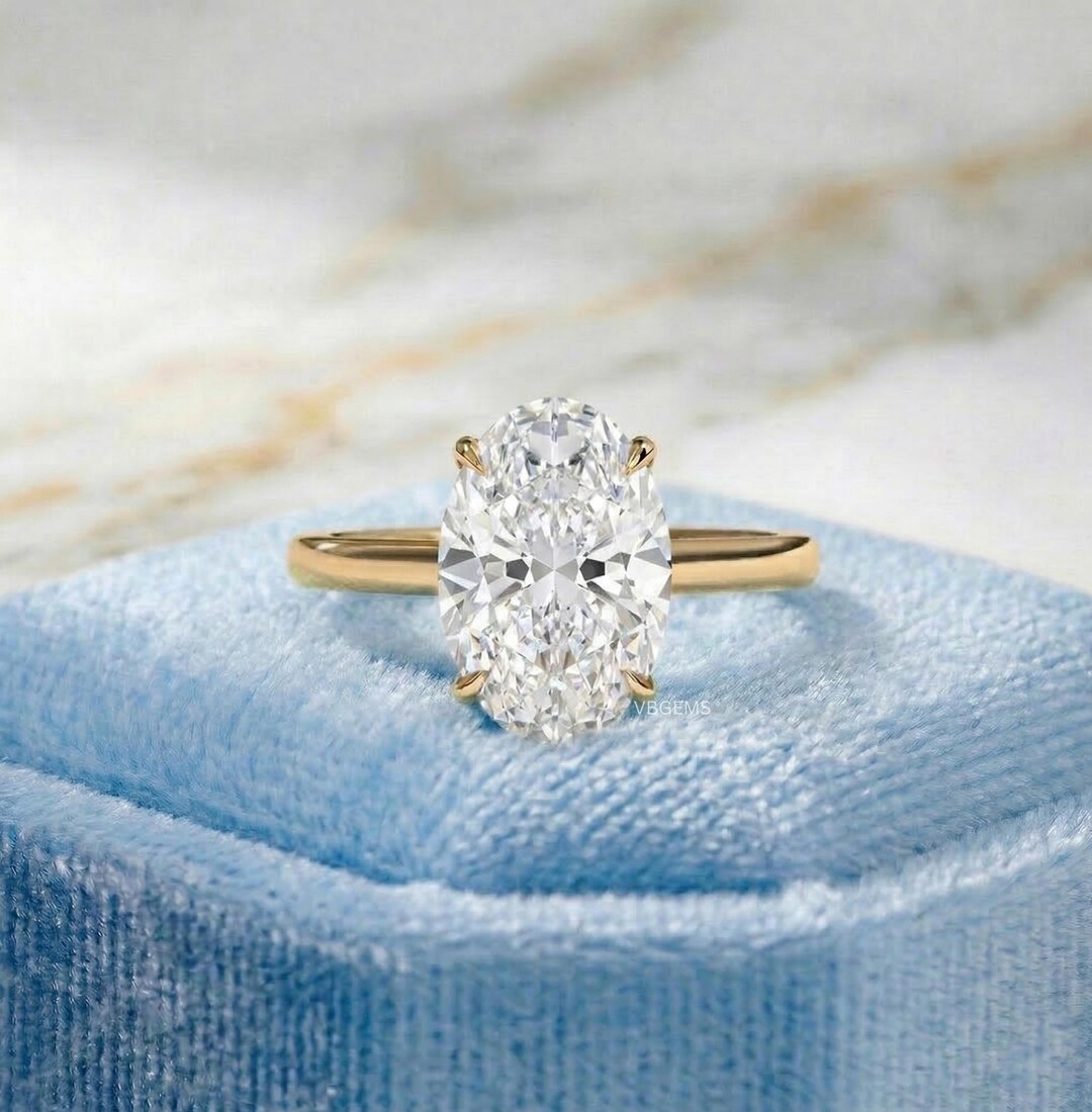 Oval Cut CVD Diamond Anniversary Ring / Conflict Free Diamond Hiden ...