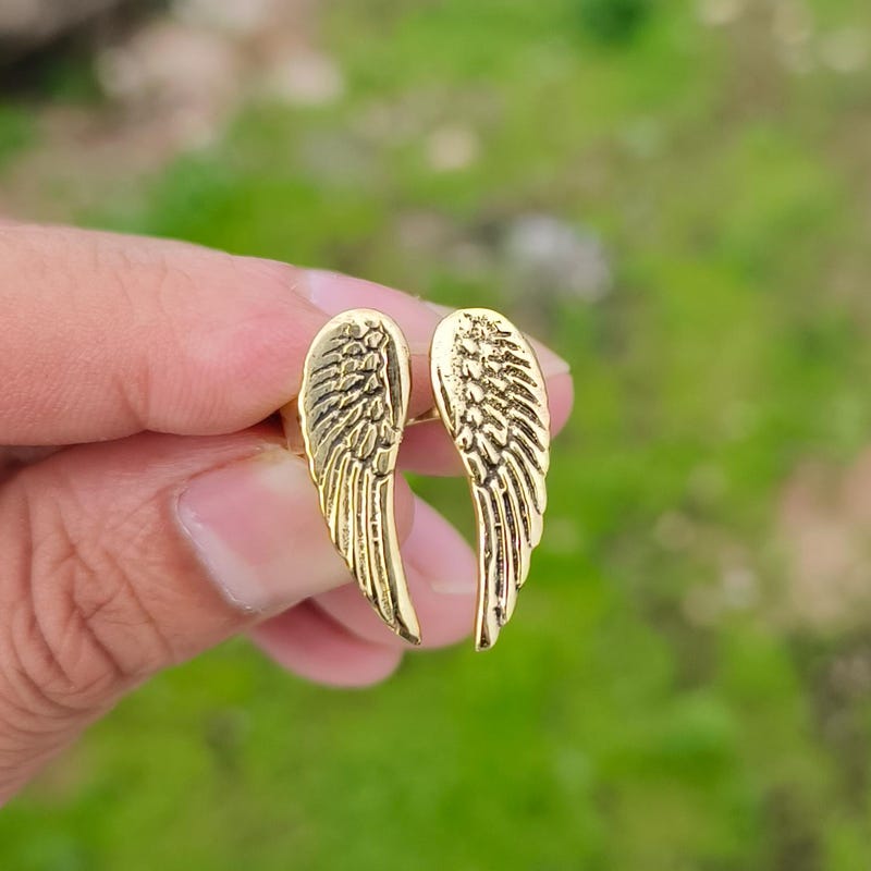 White Angel Wings Ring - Etsy UK