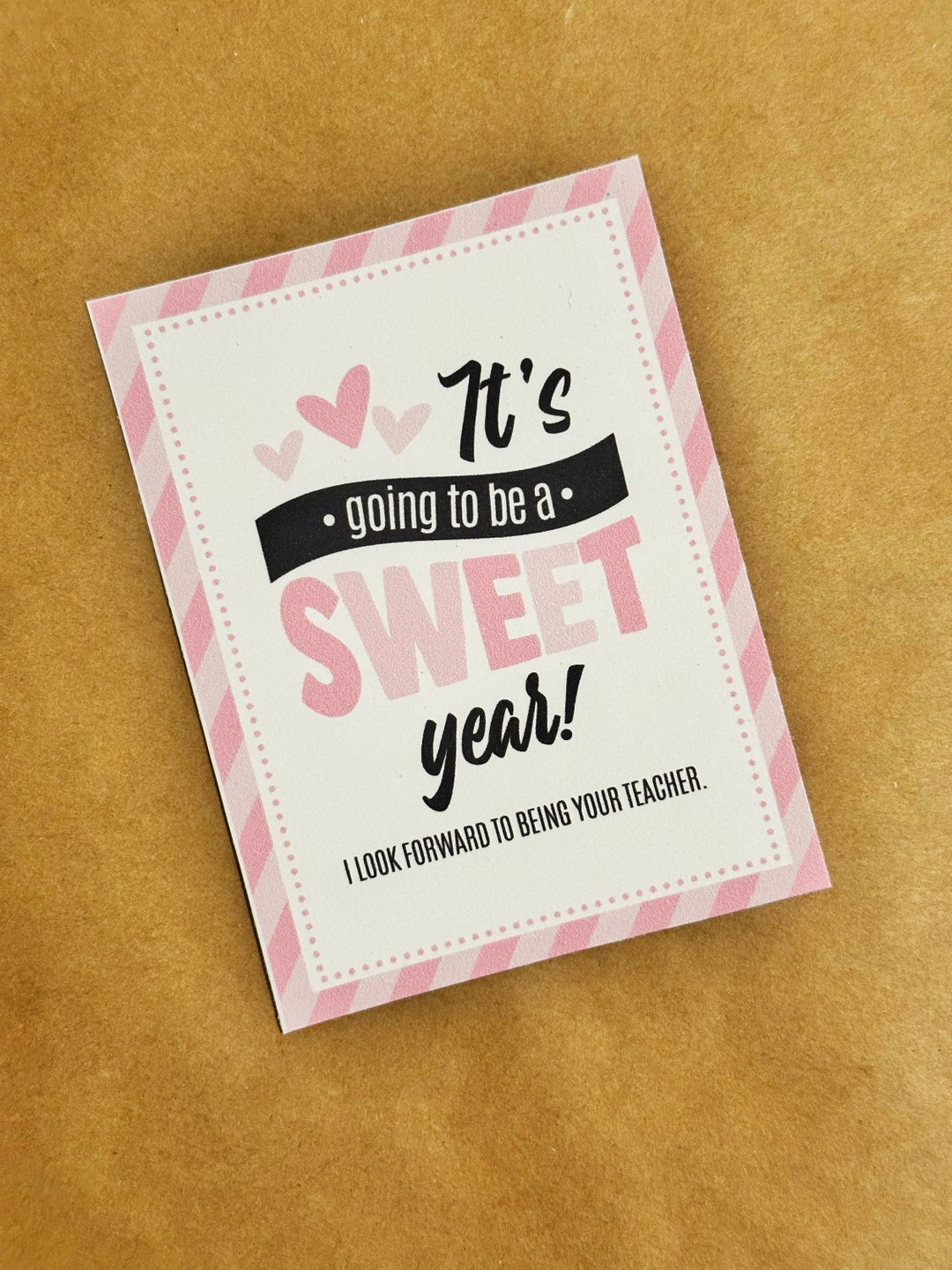 First Day of School Tag | It's Going to Be a Sweet Year Printable Tag ...