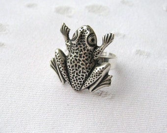 Frog ring | Etsy