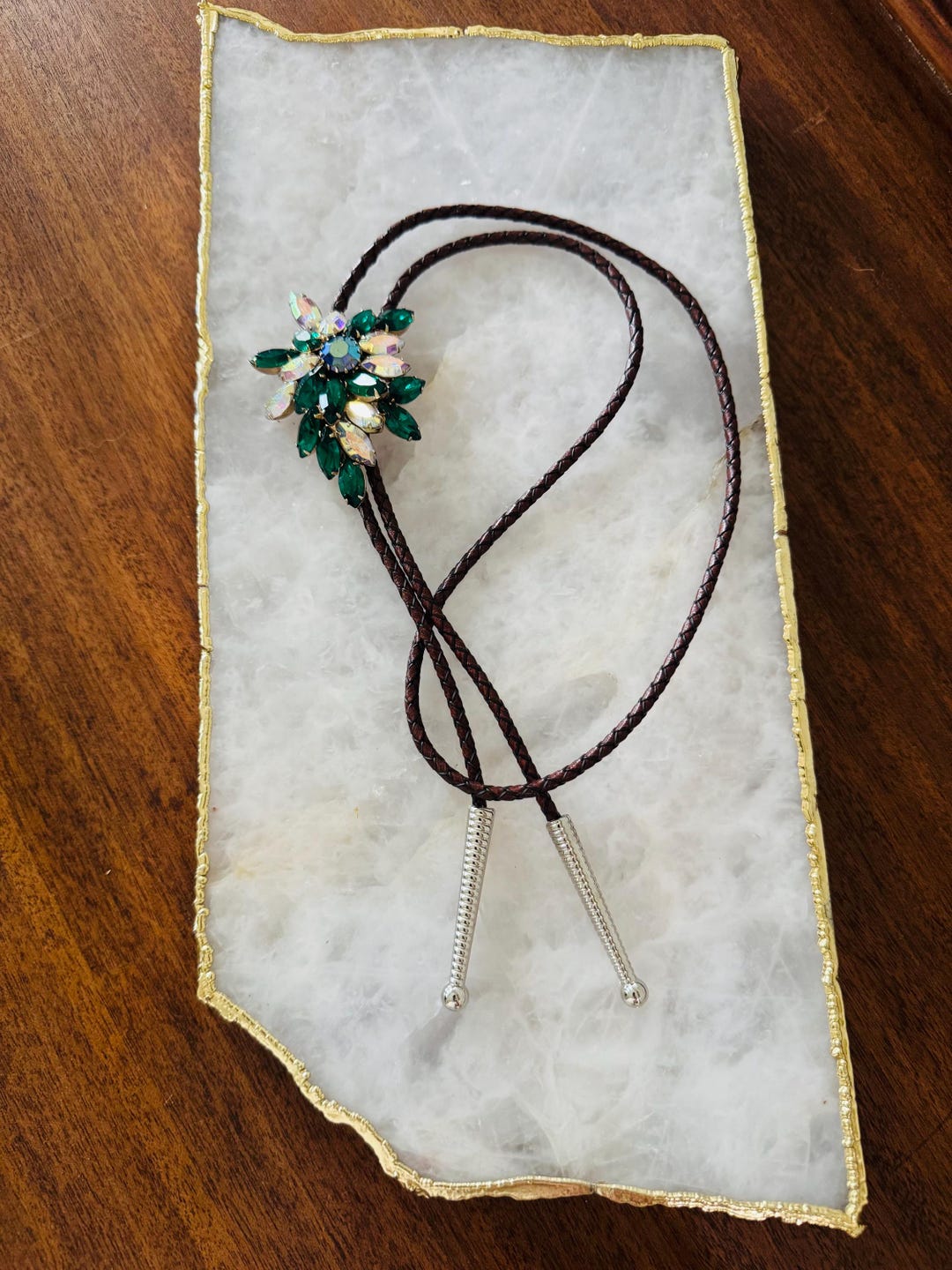 Vintage Emerald Green Brooch Bolo Tie: Handcrafted Leather Cord, Silver ...