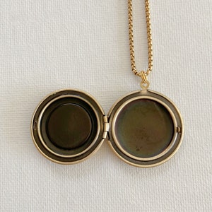 Gold Locket Necklace With Photos, Sun Compass Pendant, Gold Photo ...