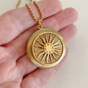 Gold Locket Necklace With Photos, Sun Compass Pendant, Gold Photo ...