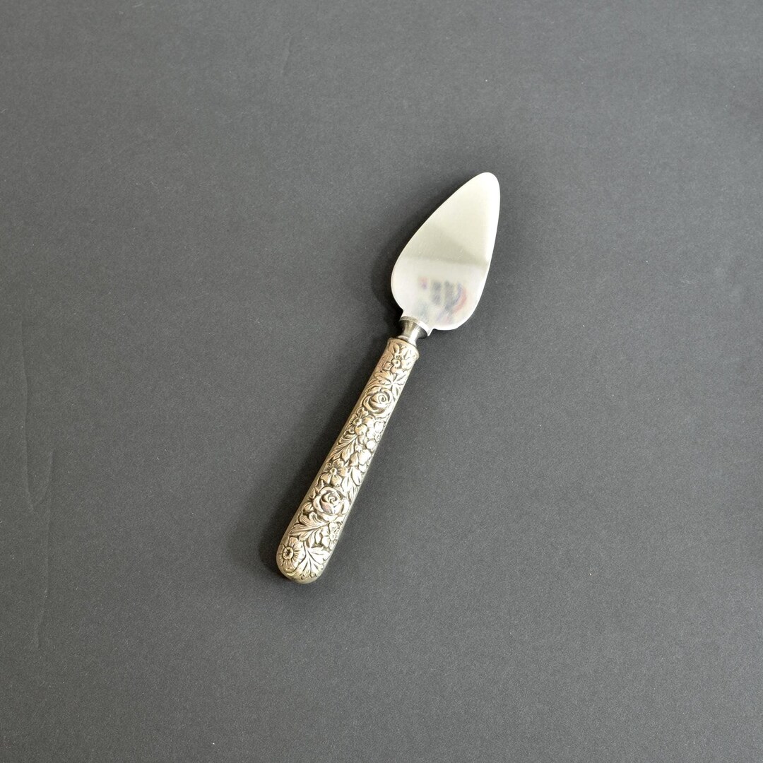 Vintage National Silver Co Sterling Handle Floral Repousse Cake Server ...
