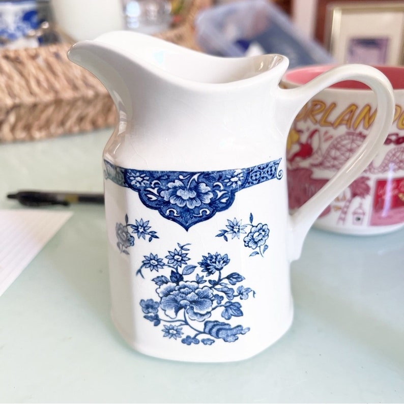 Royal Staffordshire Liberty J & G Meakin Blue and White Floral ...