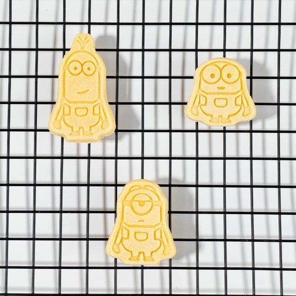 Minion Cookie Cutter - Etsy