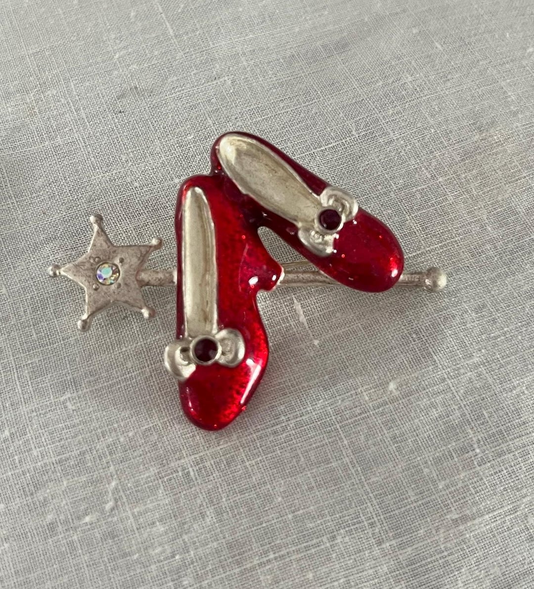 Vintage AJMC Wizard of Oz Pin – Ruby Slippers and Star Badge – - Etsy