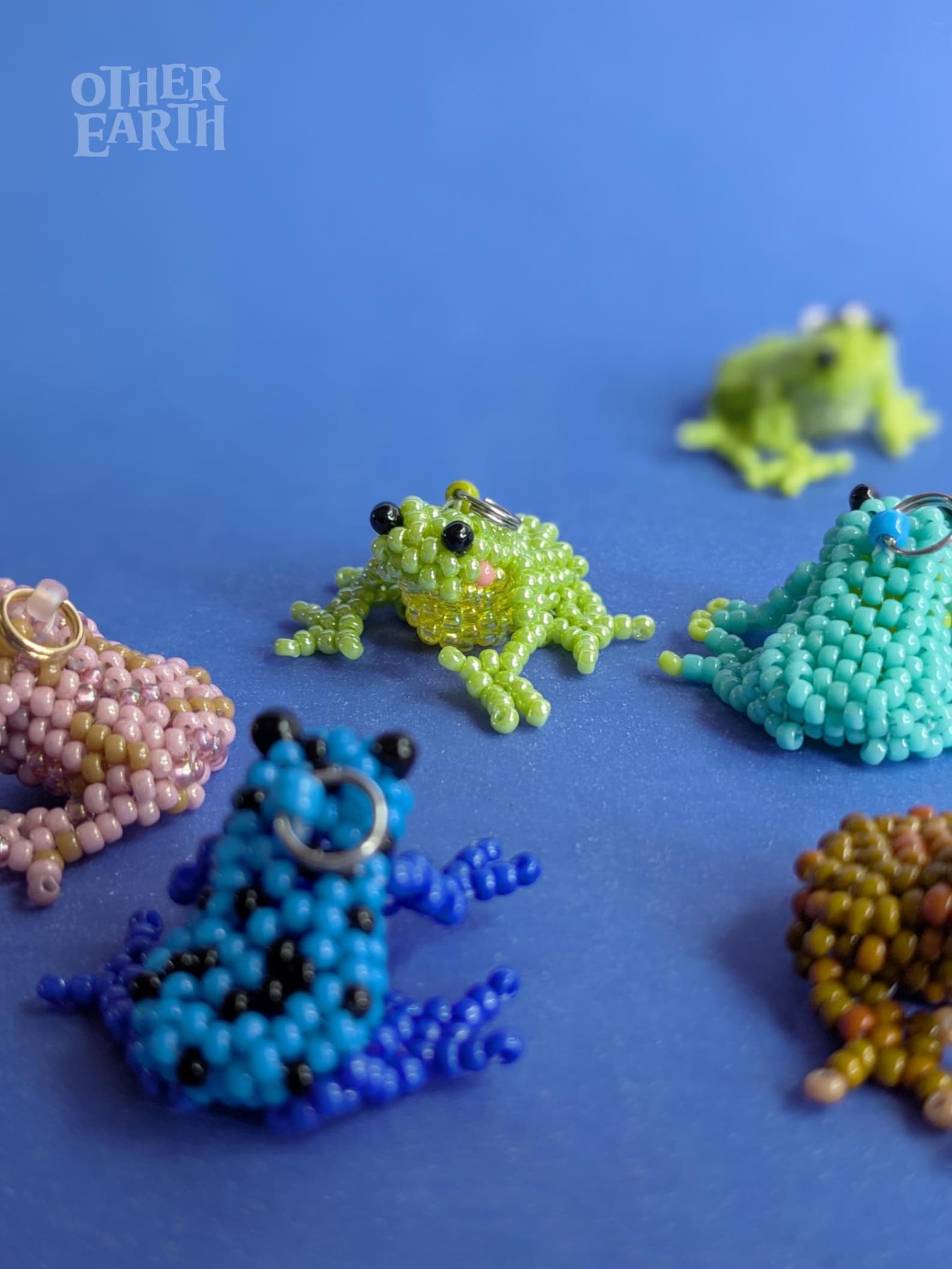 Maisie the 3D Beaded Frog Tutorial - Peyote Weave. Pdf for DOWNLOAD ...