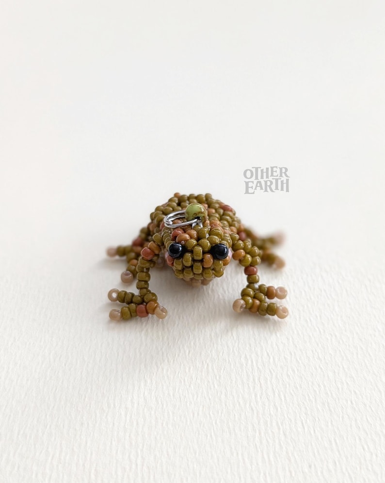 Maisie the 3D Beaded Frog Tutorial - Peyote Weave. Pdf for DOWNLOAD ...