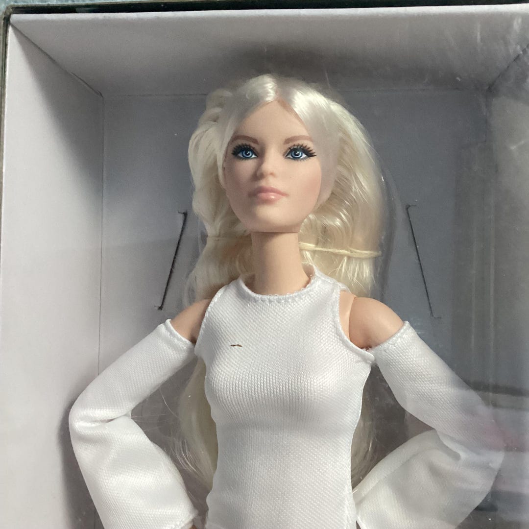 Barbie Looks Model #6 Doll, Blonde Posable Fashion Doll, MIB - Etsy