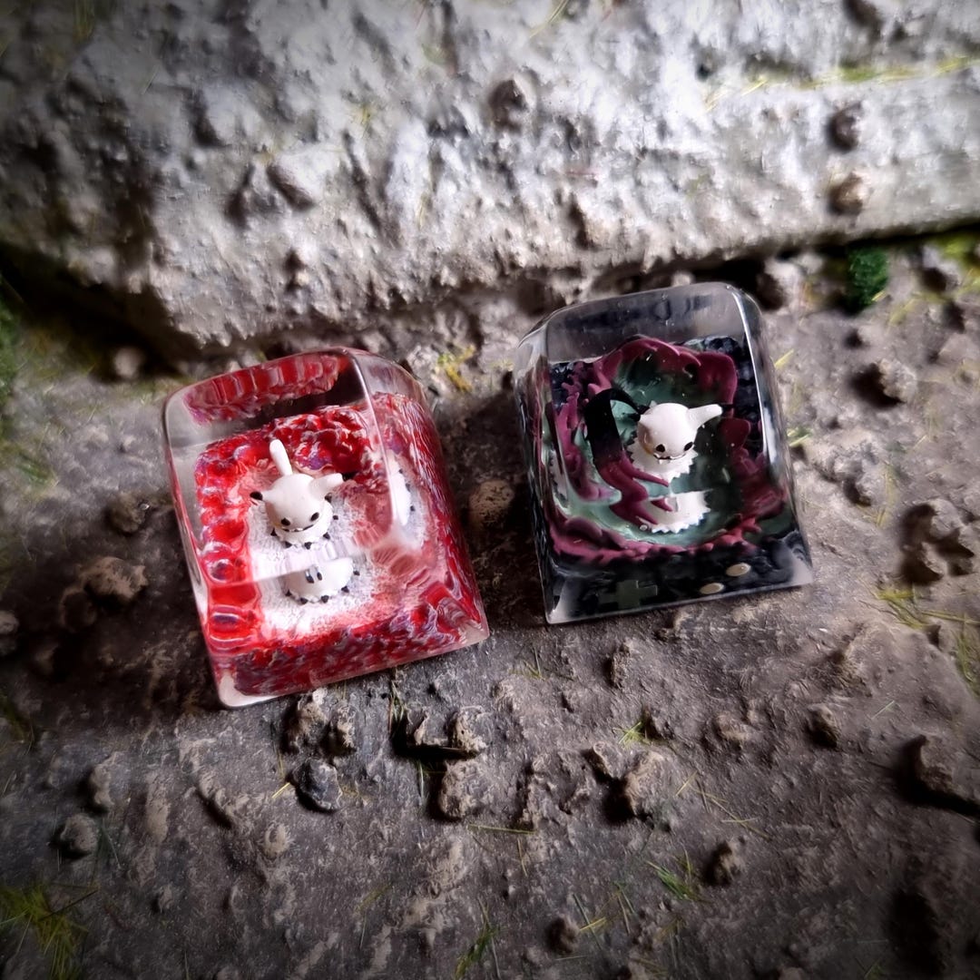 Mimi.kyu Keycap 1U Blue Red – Handmade Resin Poké.mon Artisan Keycap ...