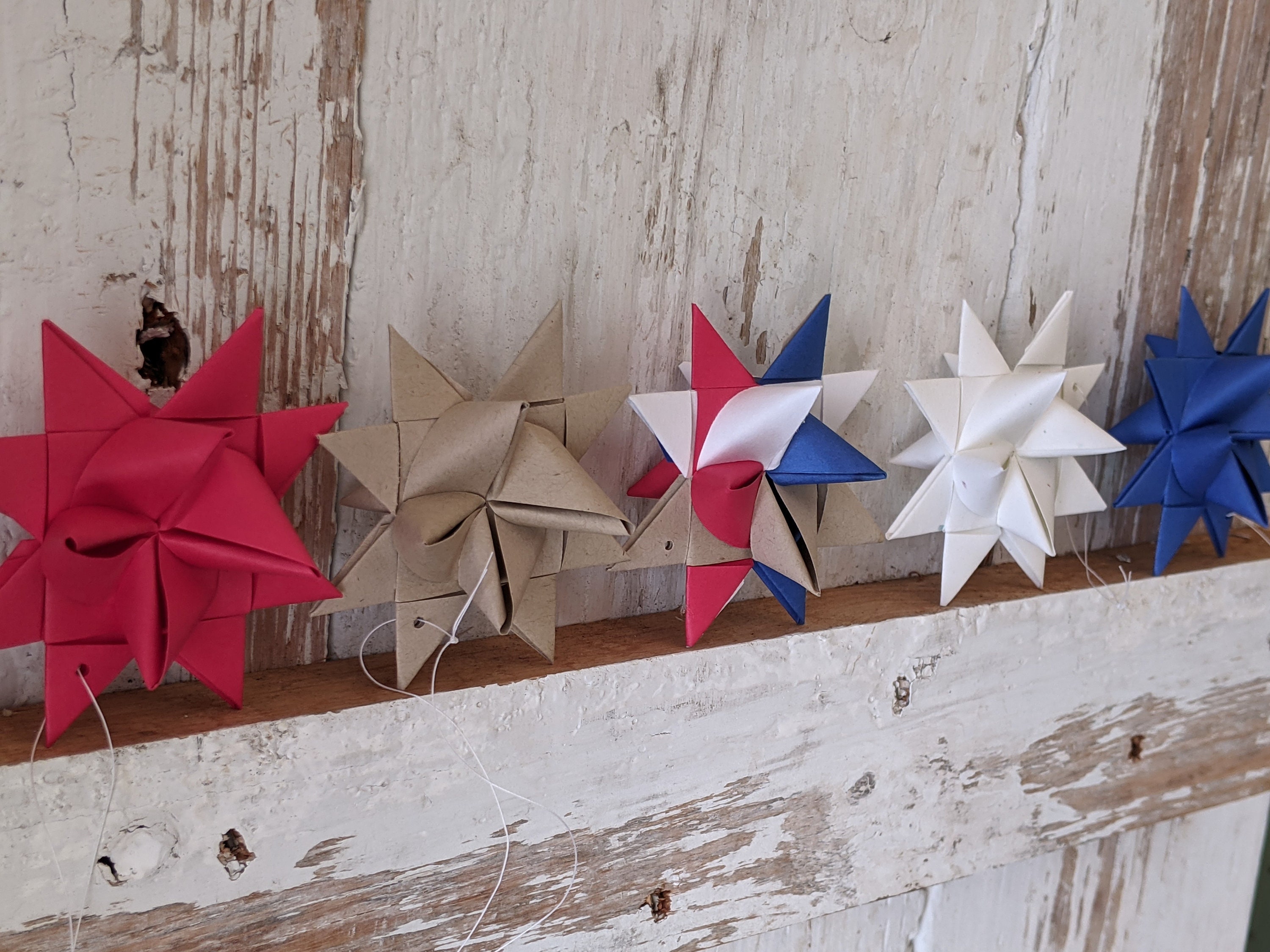 LIGHT KRAFT Set of 12 German Paper Stars - Etsy