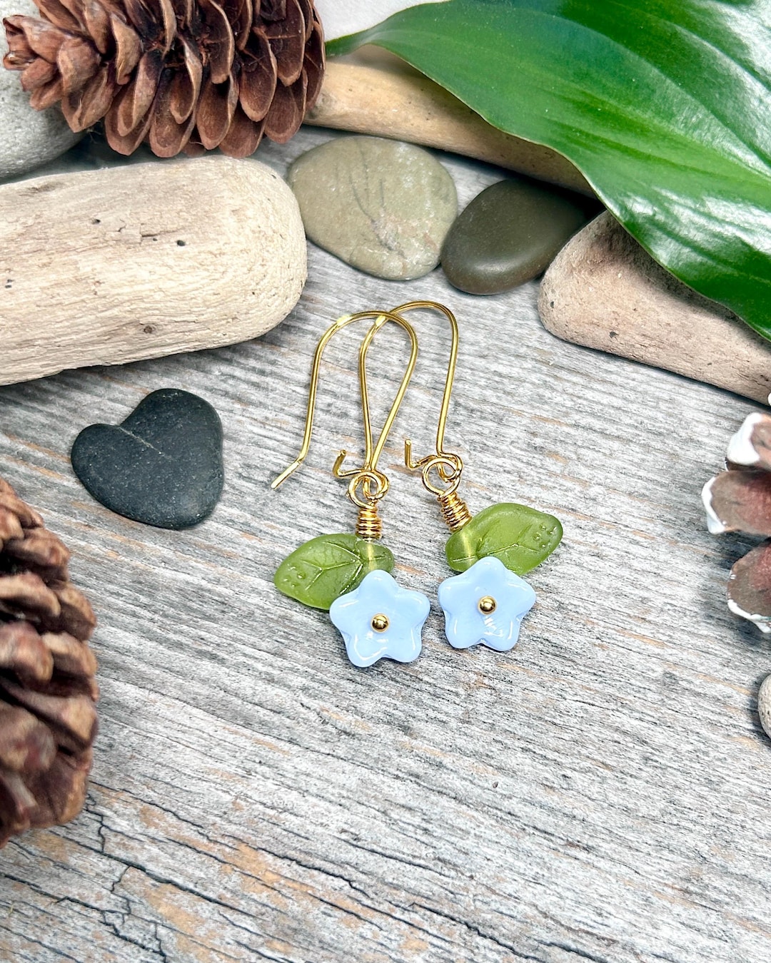Alaskan Forget-me-not Earrings: Czech Glass Flower, Gold Tone - Etsy