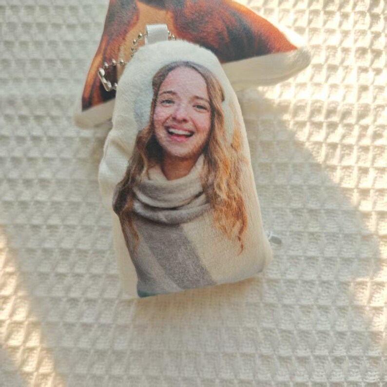 Personalize Lana Del Rey Keychain Bubble Gum,cool Fun Unique Cute Lana ...