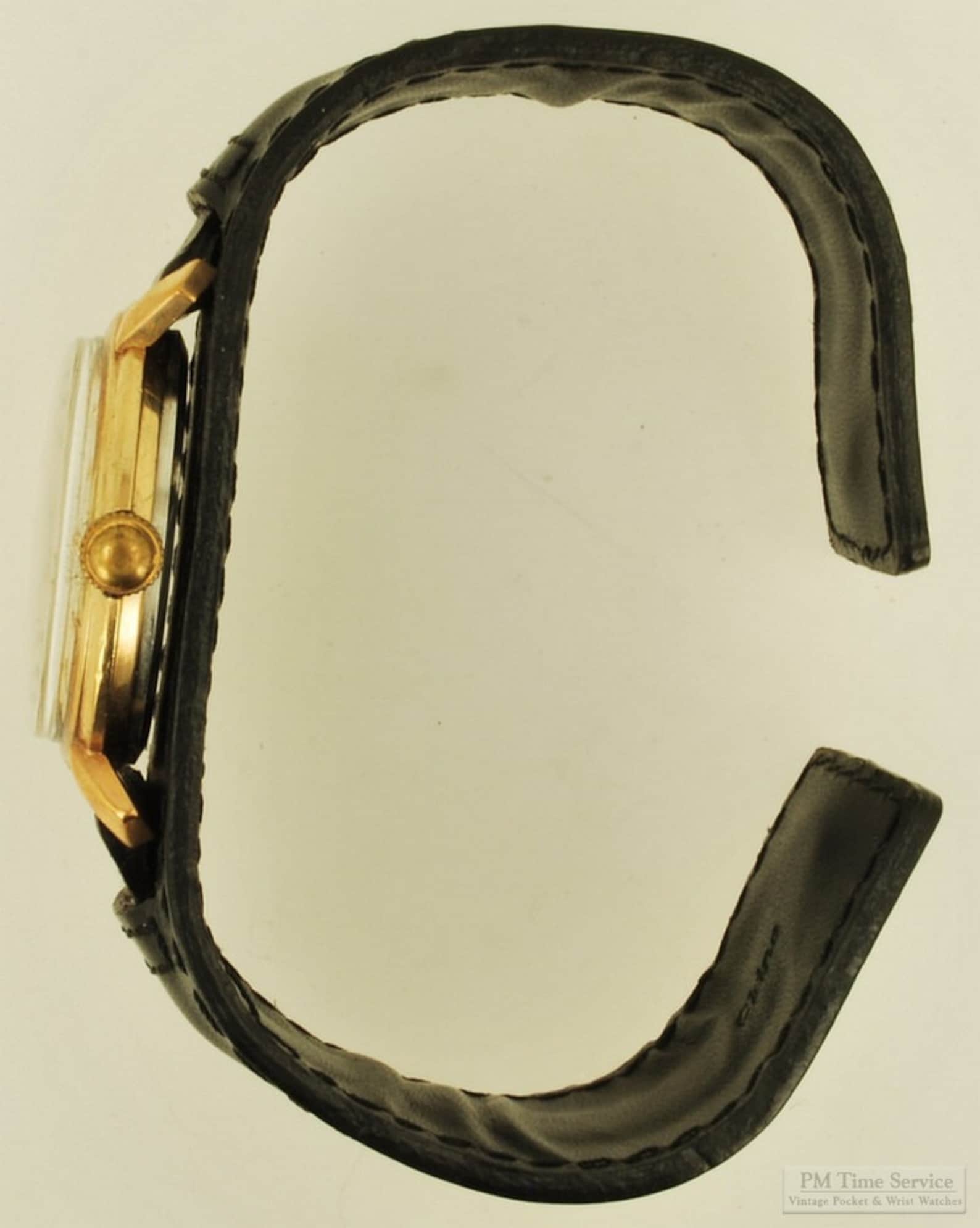 Hallmark Vintage Wrist Watch, 25 Jewels, Water Resistant Yellow Gold ...