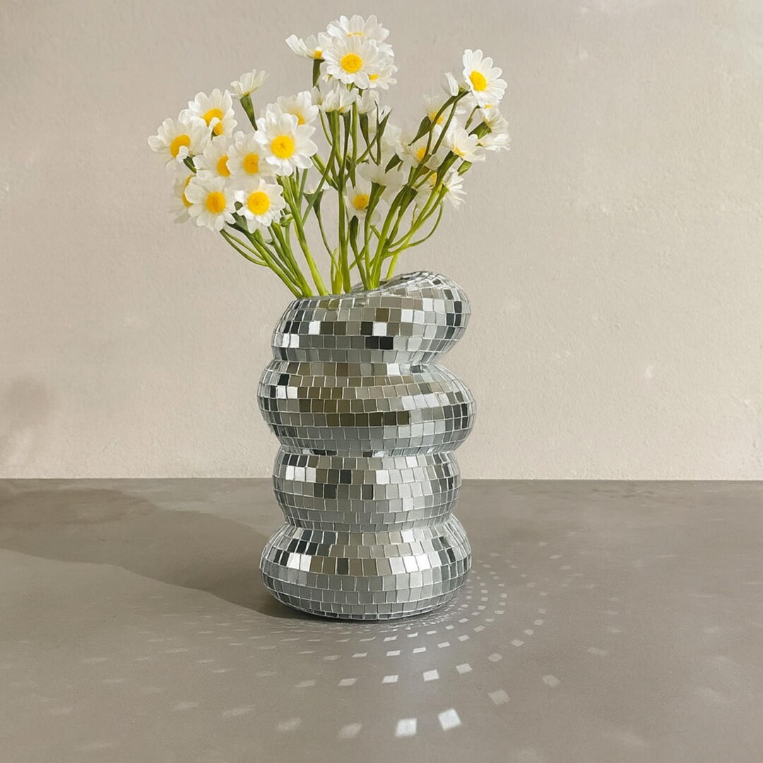 Disco Ball Spiral Vase – 15x10cm Mirror Tile Flower Planter | Retro ...