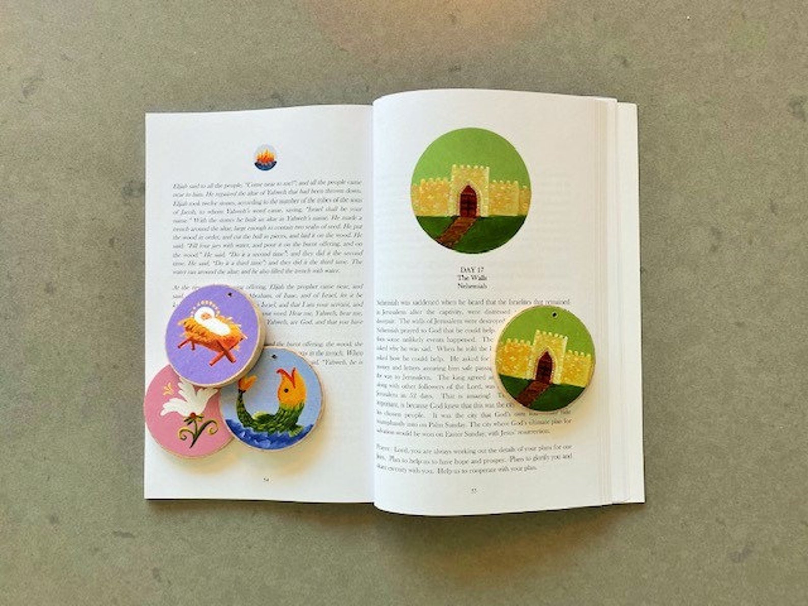 Advent Jesse Tree Book 6x9 & Ornaments- Storybook Set - Includes ...