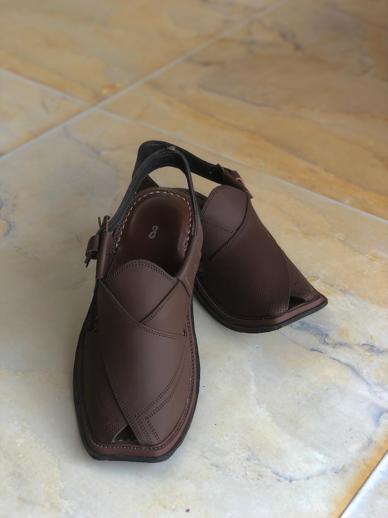 Kaptaan Chappal – Handmade Leather Peshawari Shoes – Ethnic Sandals for ...