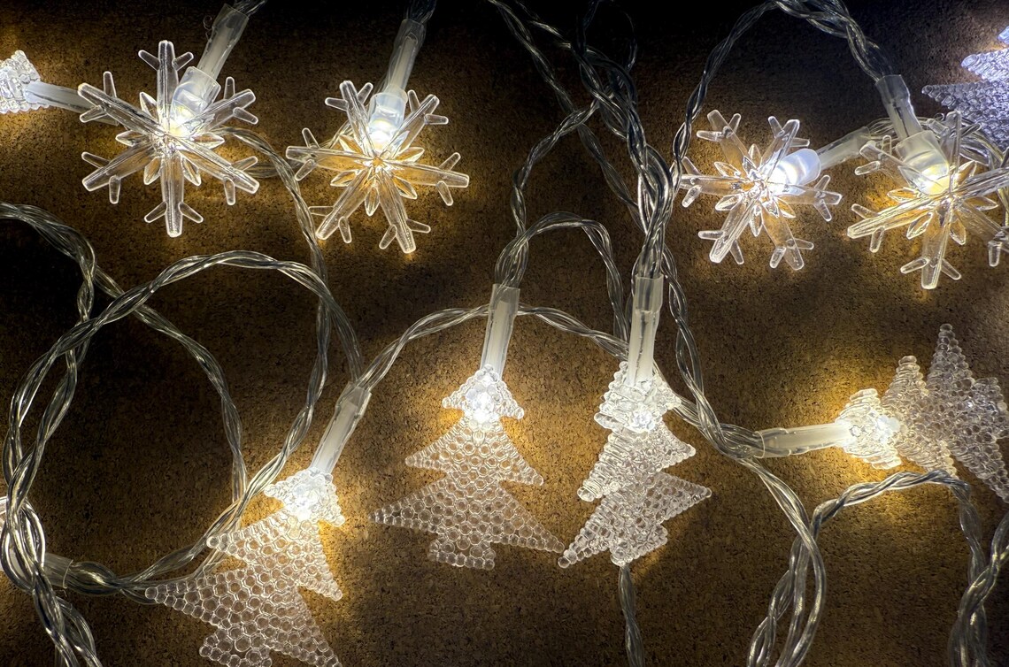 Christmas String Lights - Tree - Snowflake - Warm White - 20 LEDS - Etsy