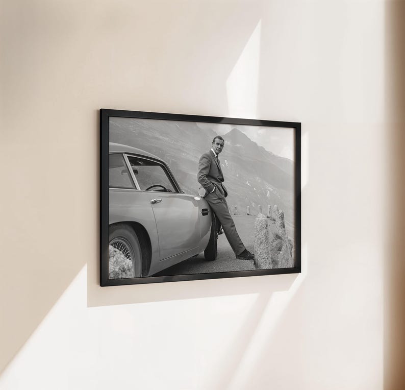 Sean Connery James Bond Print, 70s Retro Wall Art (digital Download) - Etsy