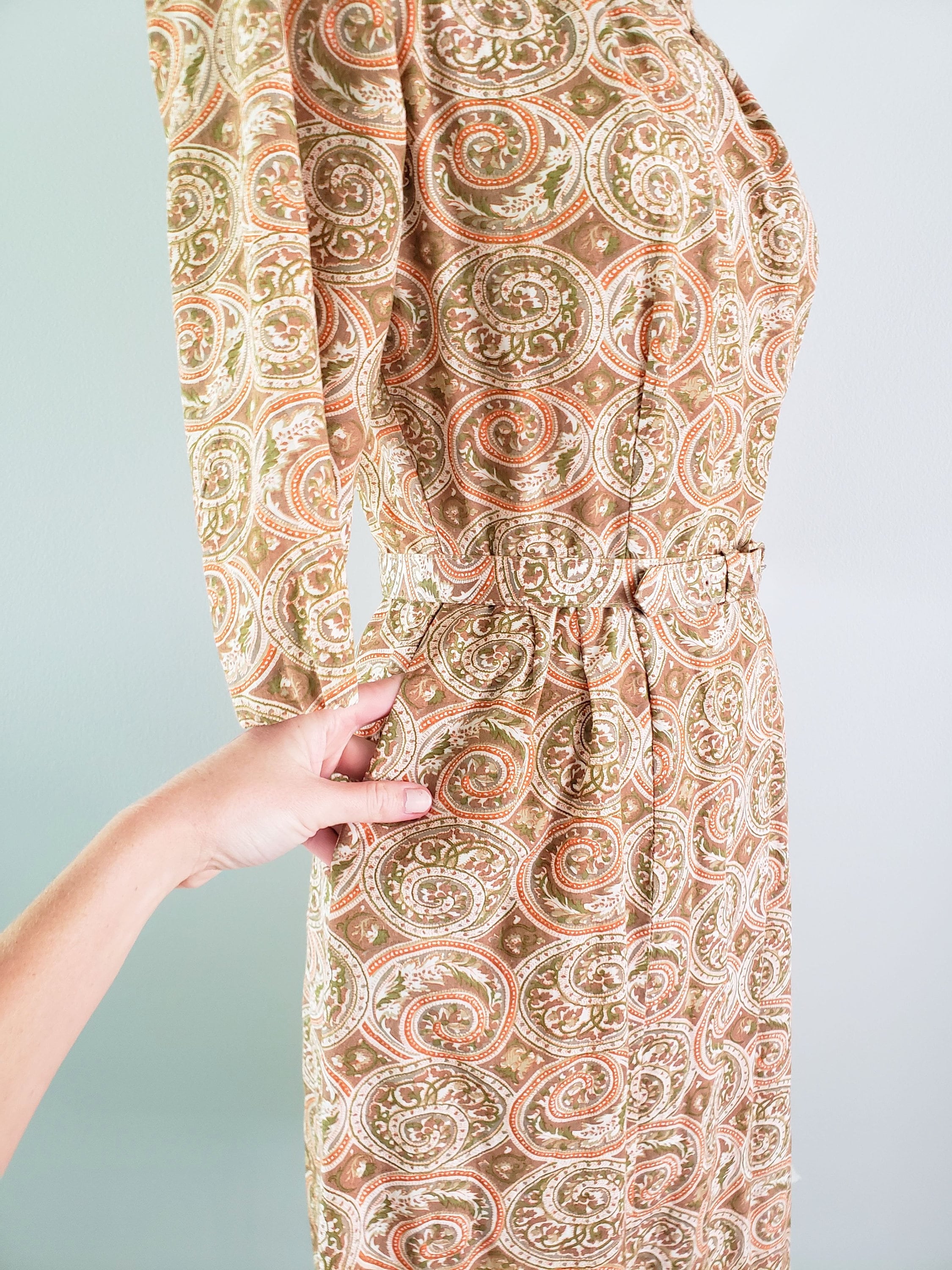 Vintage 1960s Dress / Spiral Shell Pattern / Cotton Day Dress | Etsy