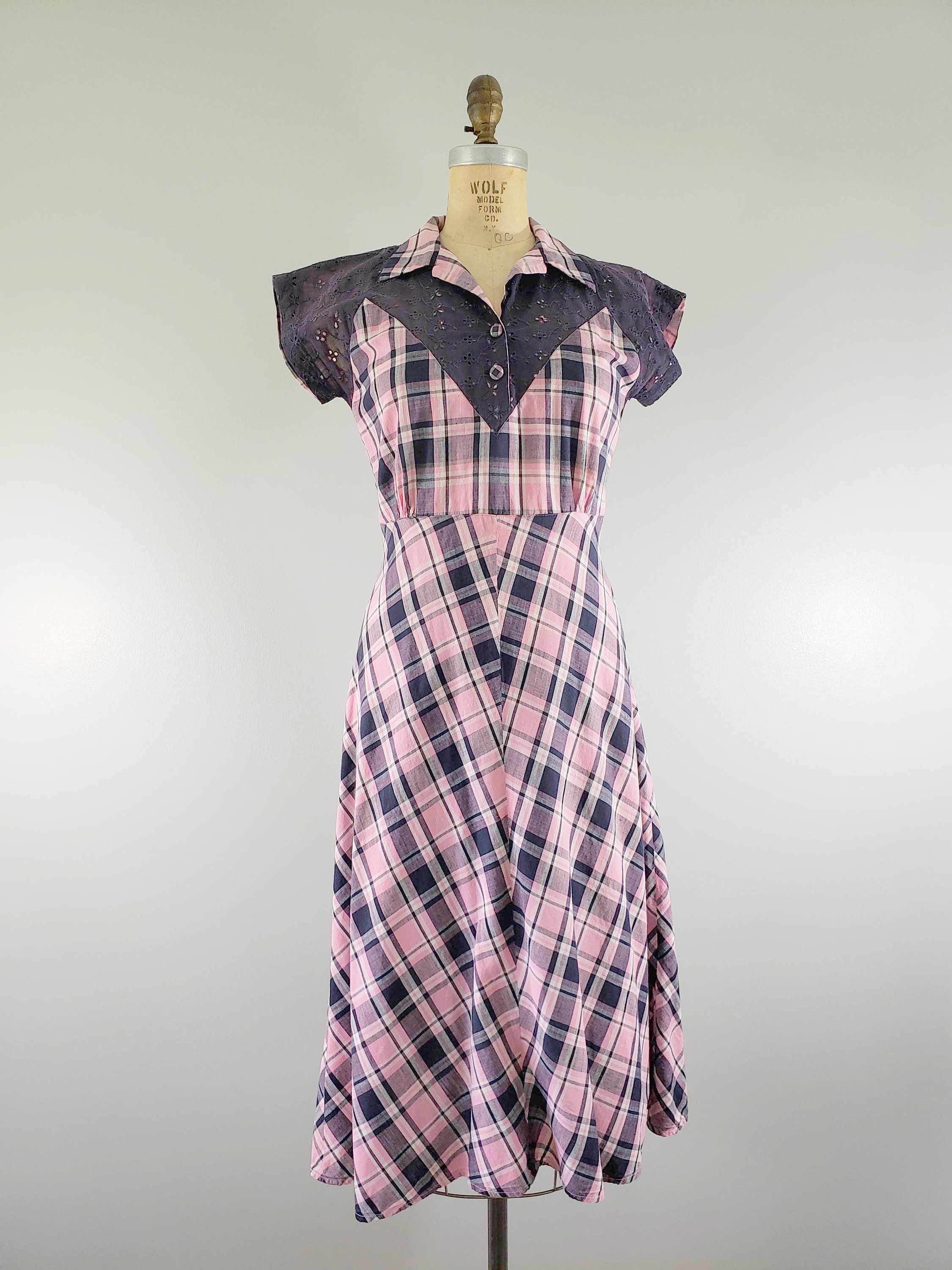 Vintage 1940s Dress / 40s Cotton Day Dress / Pink Plaid / XS | Etsy